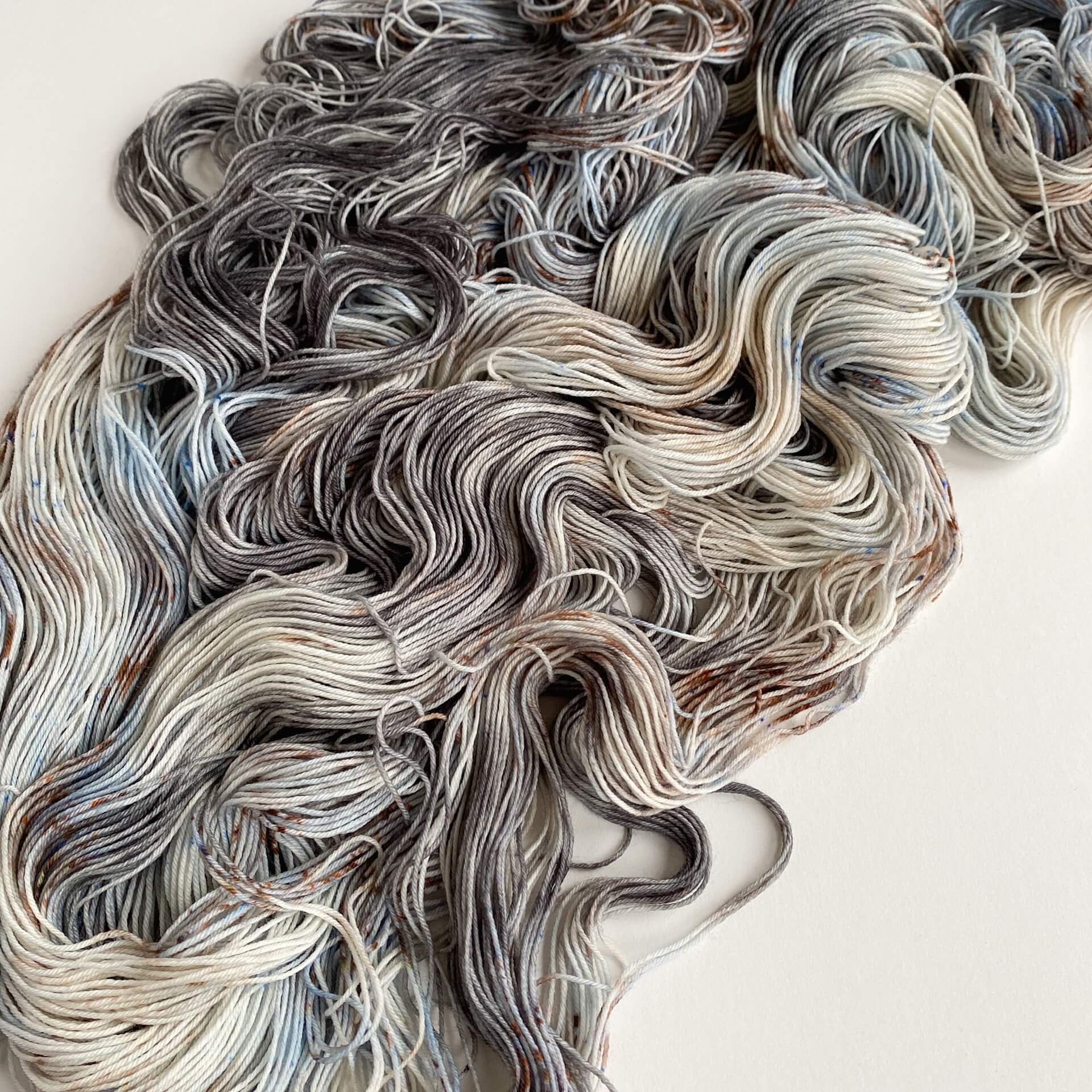 Standard Sock Yarn – Eldenwood Craft