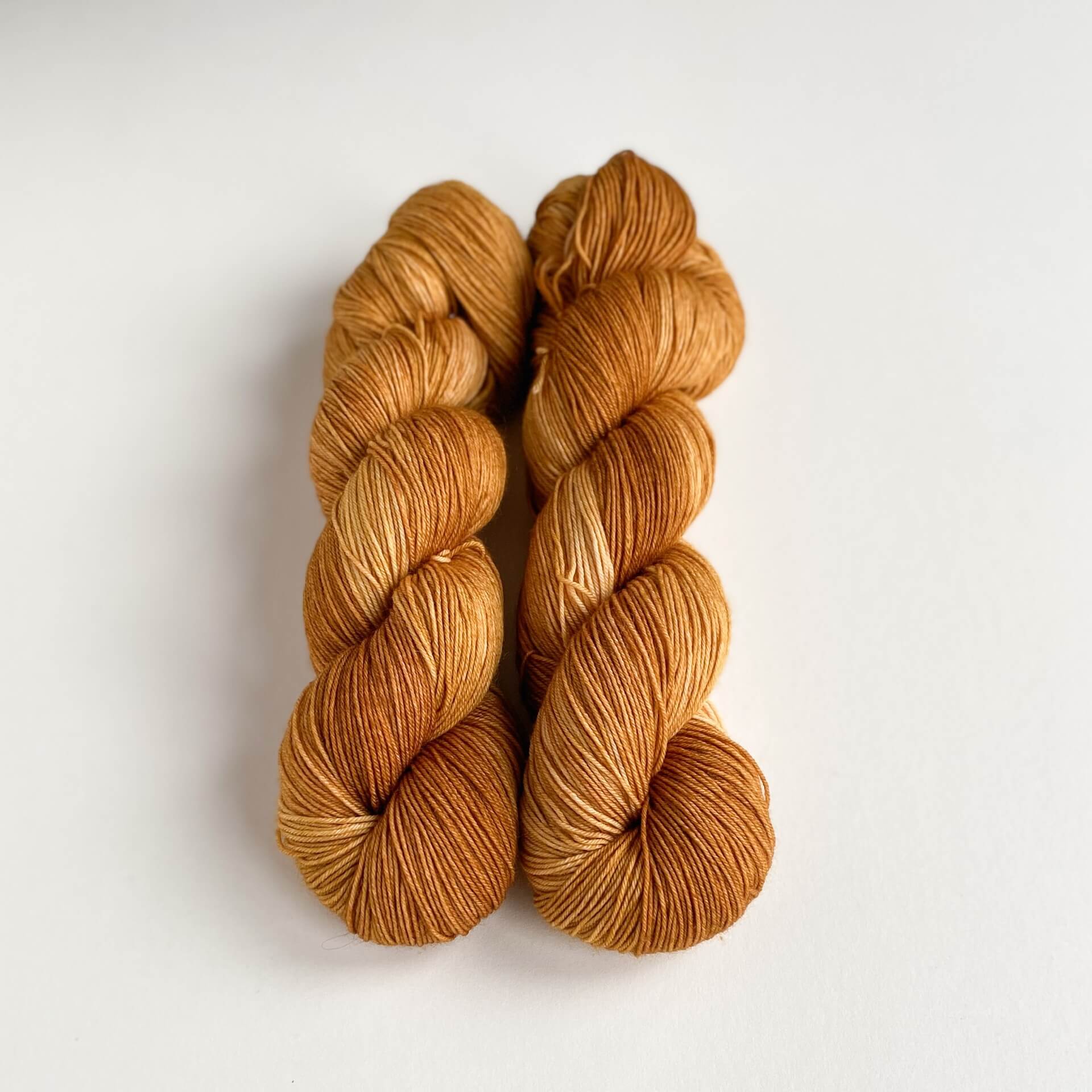 Standard Sock Yarn – Eldenwood Craft