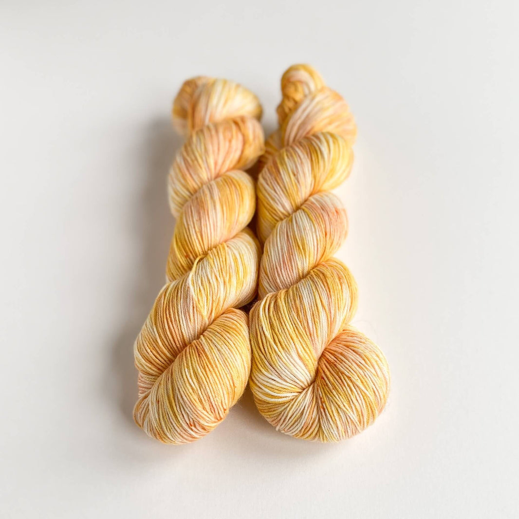 Standard Sock Yarn – Eldenwood Craft